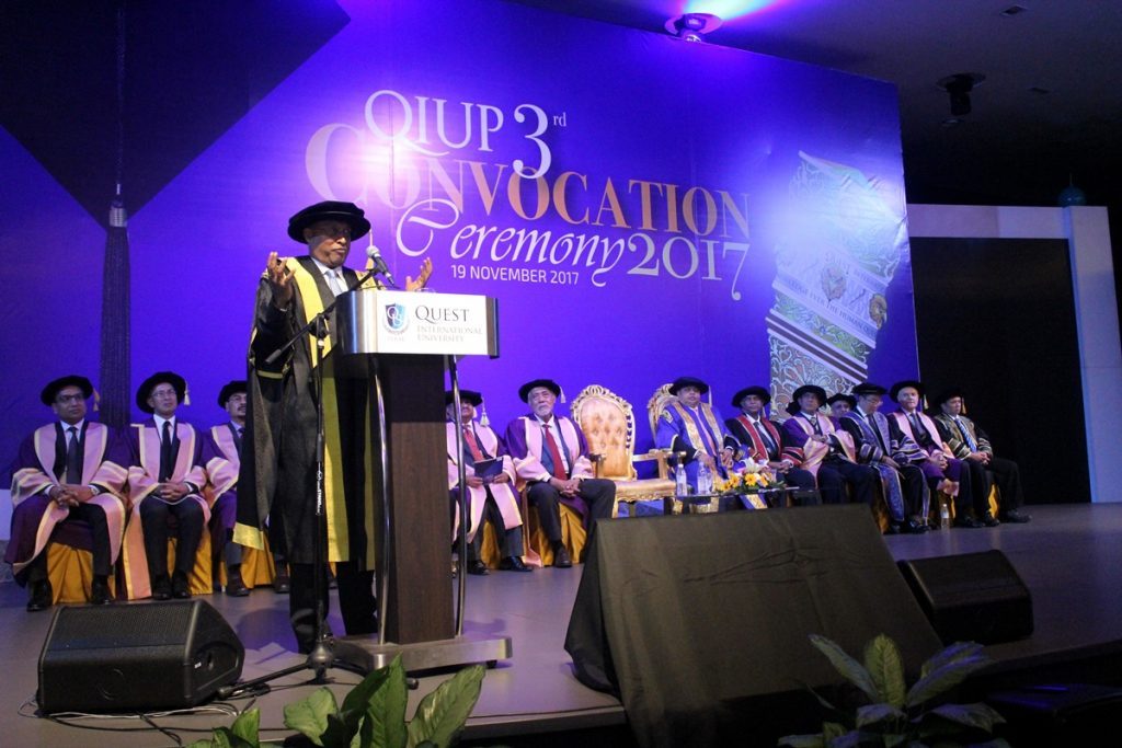 QIUP celebrates first batch of MBBS Graduates 2017 - Quest ...